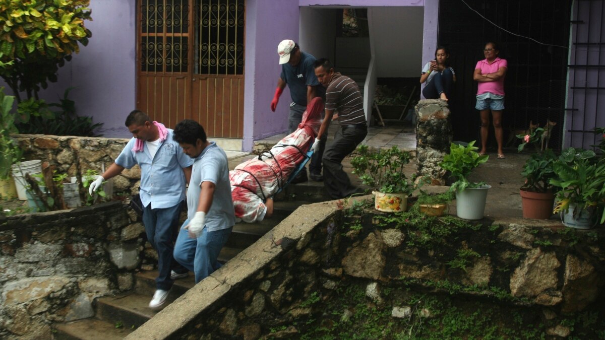 7 Killed Amid Wave of Violence in Acapulco 7 Killed Amid Wave of Violence in Acapulco