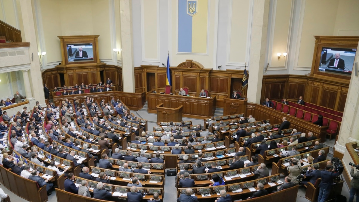 Ukraine Parliament Grants Self-Rule to Eastern Regions
