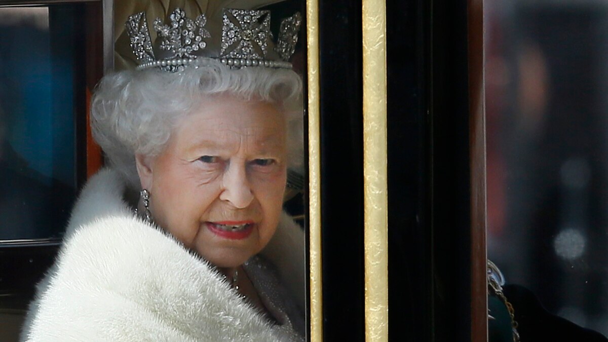 Nearing Milestone, Queen Elizabeth Shows No Sign of Stepping Aside