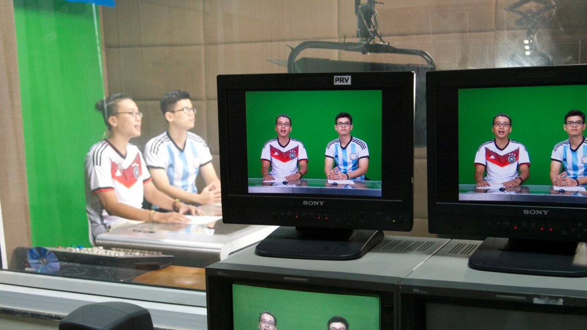 Vietnam Uses Rap Music to Report the News