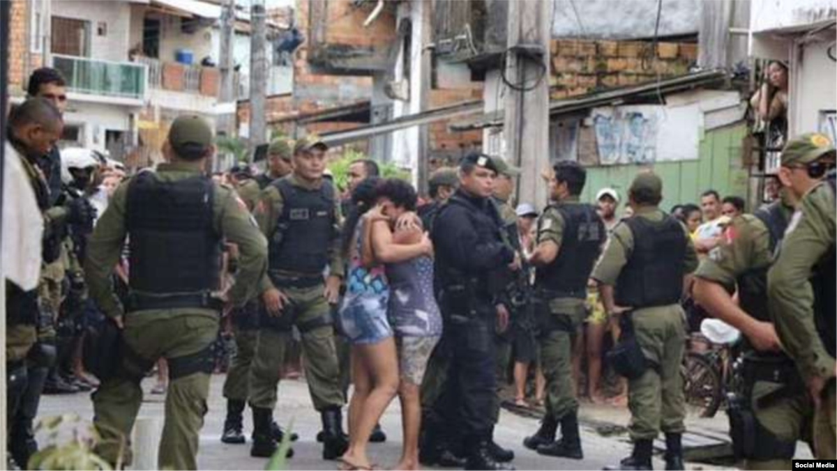 Brazil Officials: 11 Killed in Bar Shooting