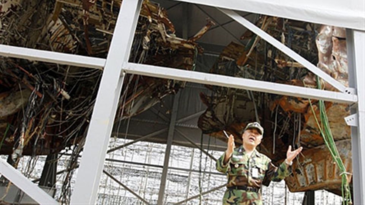 North, South Korea Still at Odds Over Cheonan Sinking