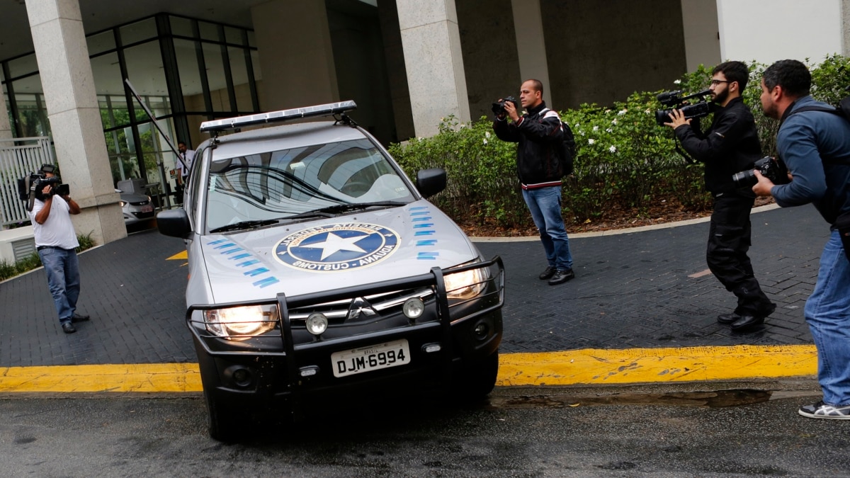 Brazilian Police Launch New Raids in Sweeping Corruption Probe