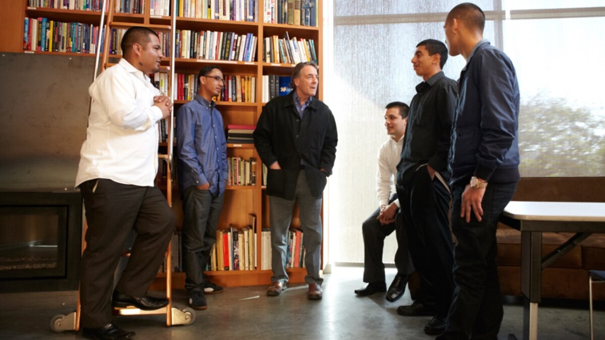 A Headmaster Reveals Secrets of Engaging Education