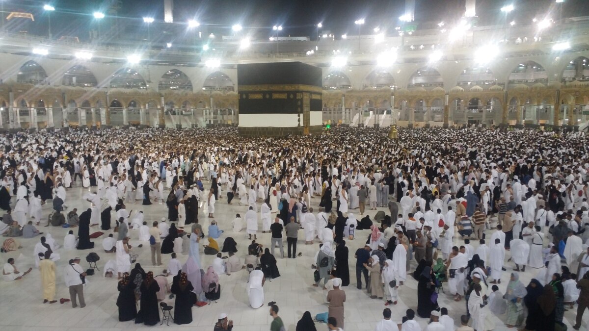 Alhazai A Kasar Saudiya Na Shirye-shiryen Fara Aikin Hajji Da Hawan Arfa