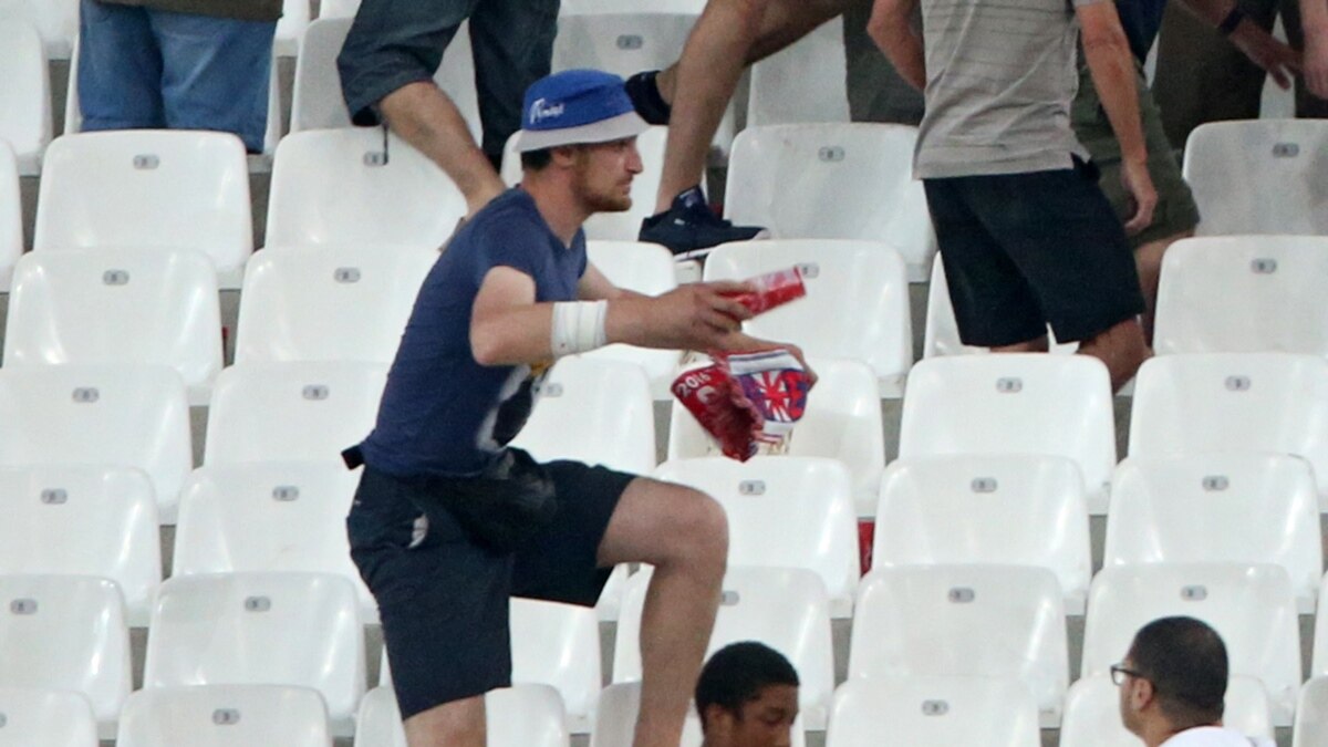 Euro-2016: cinq ans d'interdiction de stade pour un hooligan anglais ...