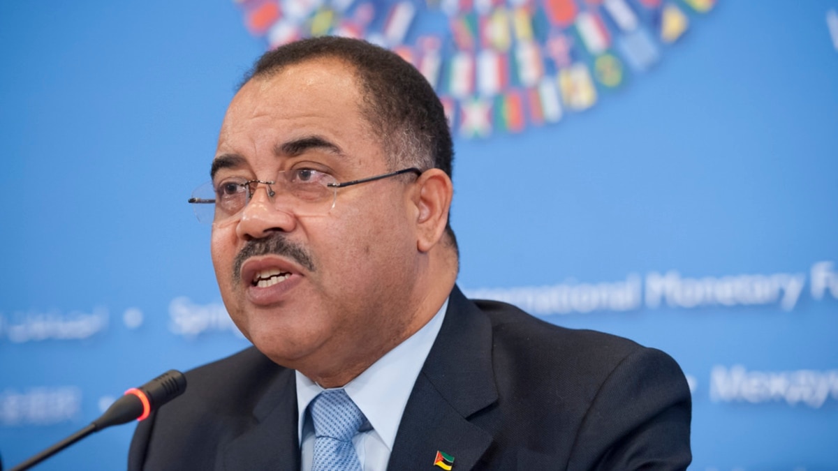 O futuro incerto de Manuel Chang, apesar do processo aberto pela PGR ...