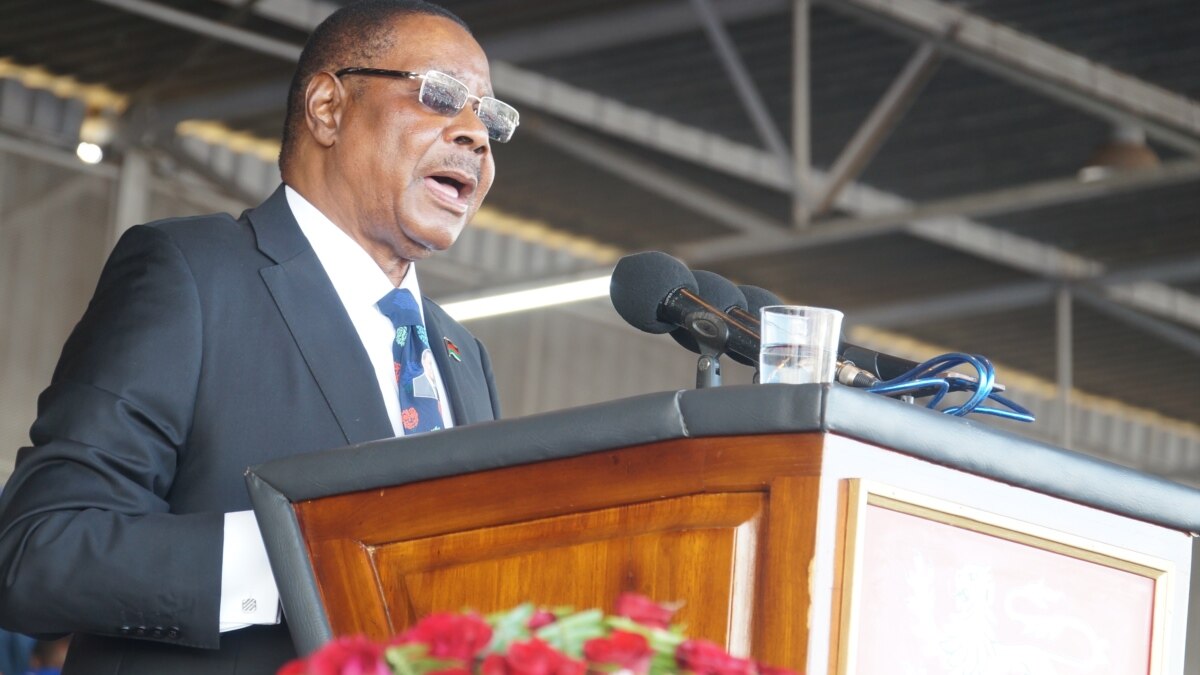 Malawi President Sworn In After Tight Election Win