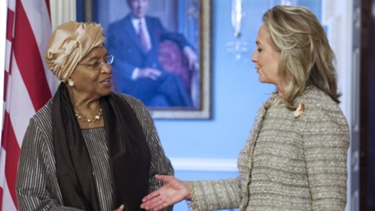 Clinton, Sirleaf Discuss Liberia Development and Mali Coup