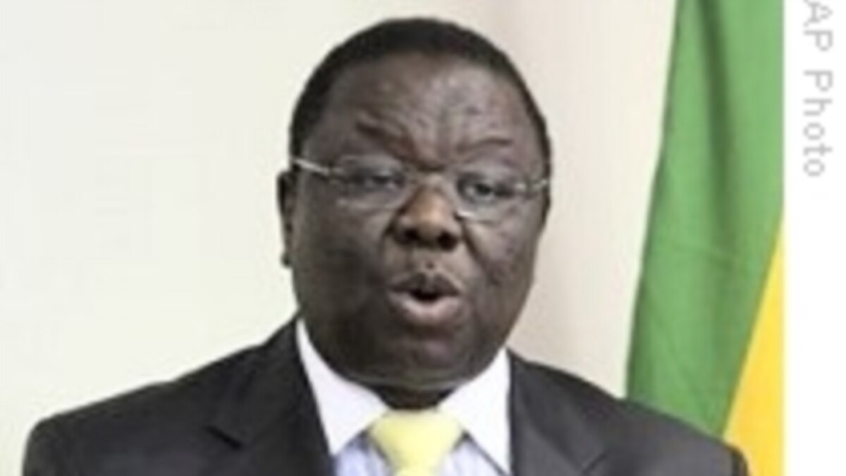 Zimbabwe PM Tsvangirai Orders Senators of His MDC Wing Back to Work