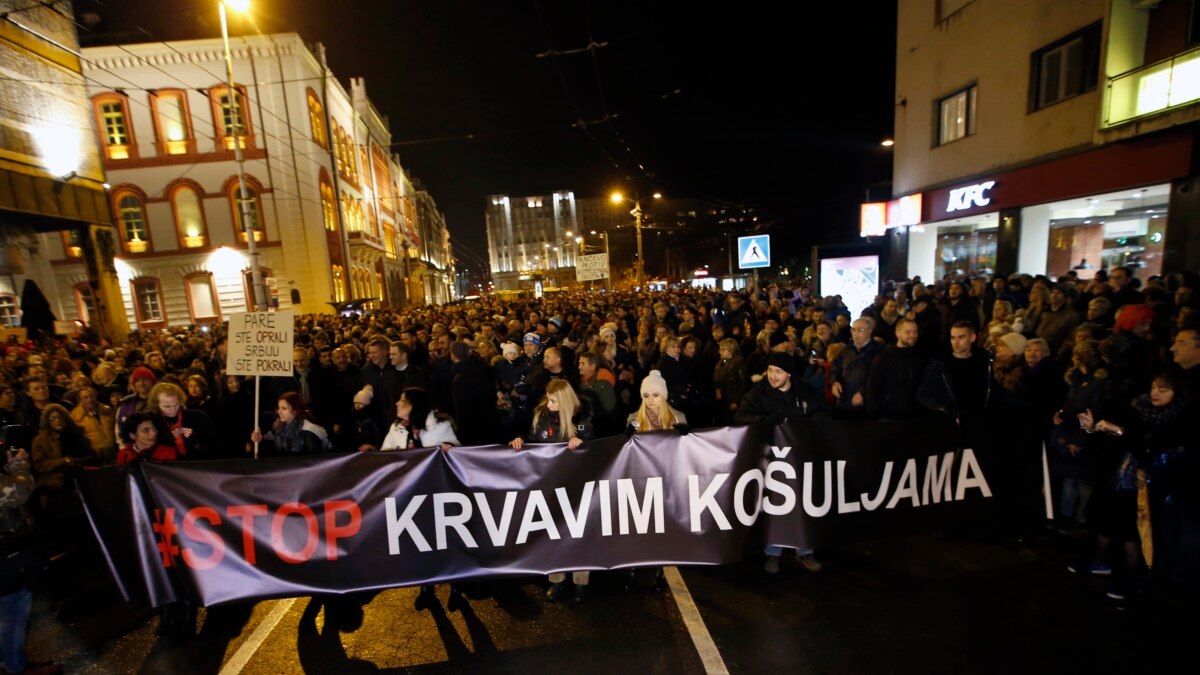 Thousands Protest Serbian President’s Autocratic Rule