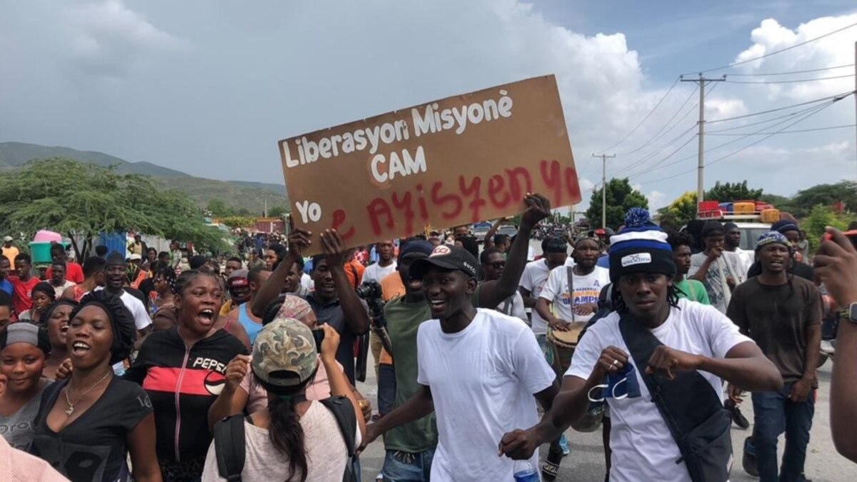 Haitian Protesters Demand Kidnappers Release Missionaries