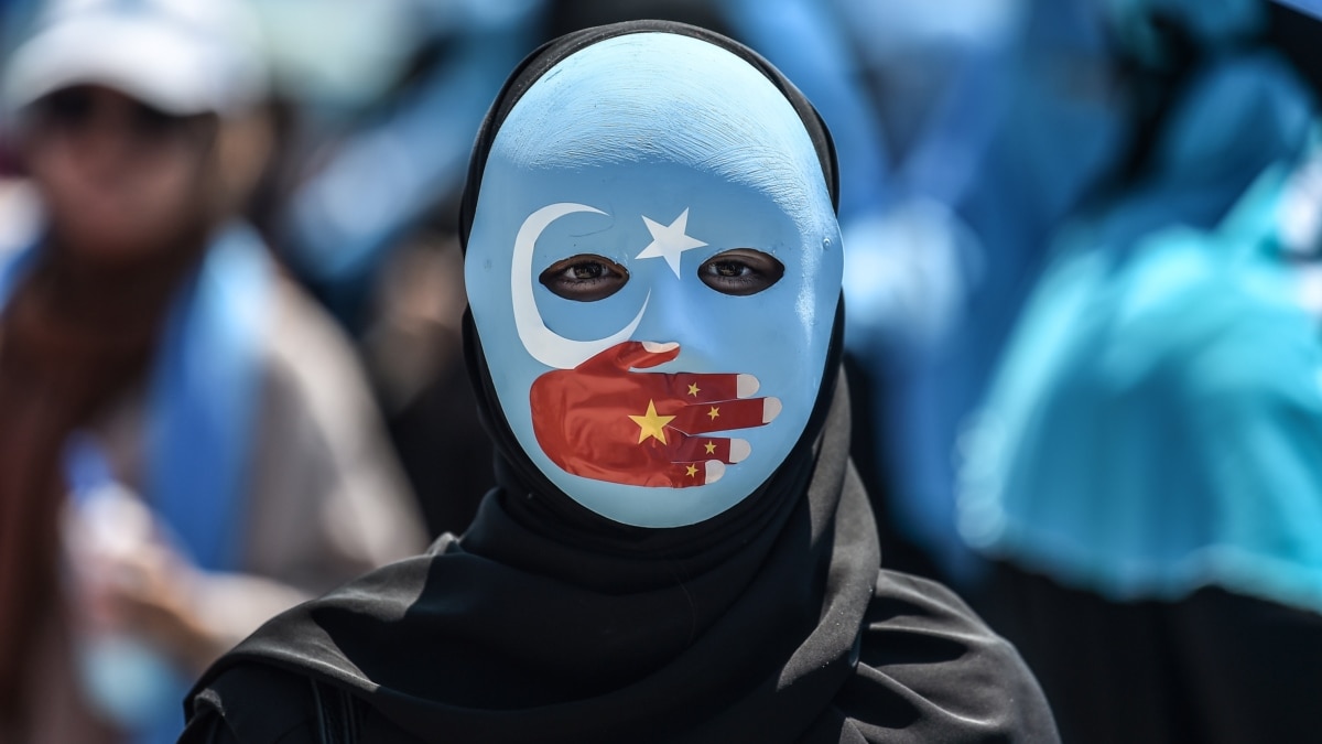 ادعای تجاوز جنسی گروهی بر زنان مسلمان اویغور در چین