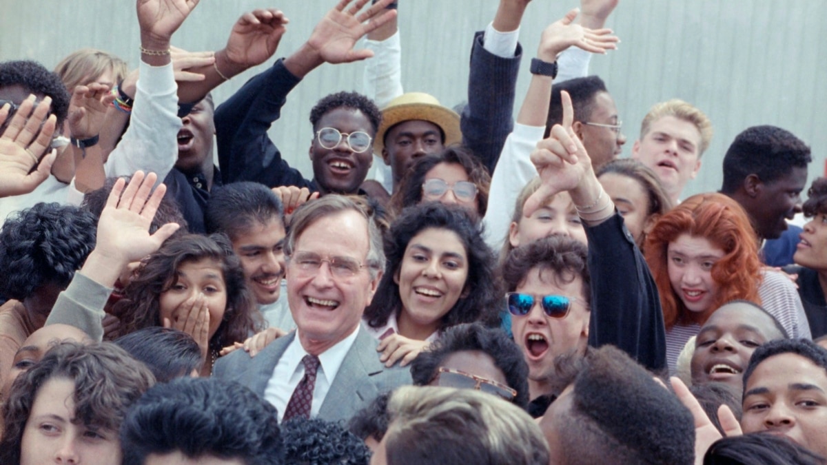 Three Decades On, George H.W. Bush's Points of Light Still Shine