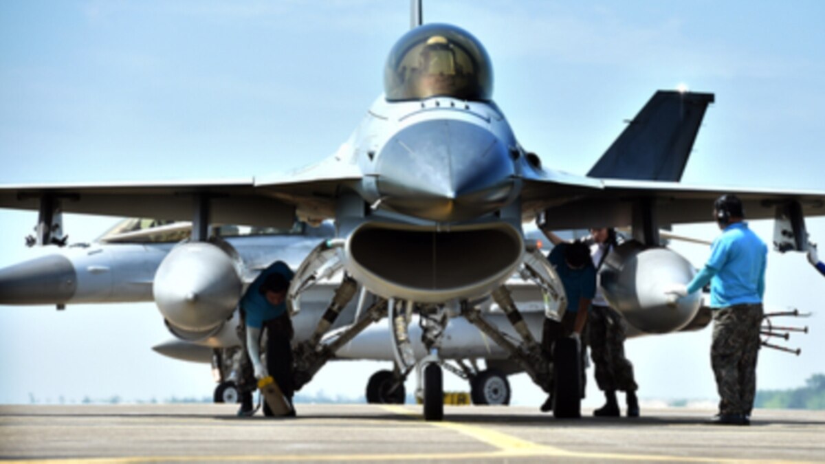 한국 "KF-16 개량사업 잠정 중단, 관련사에 통보"