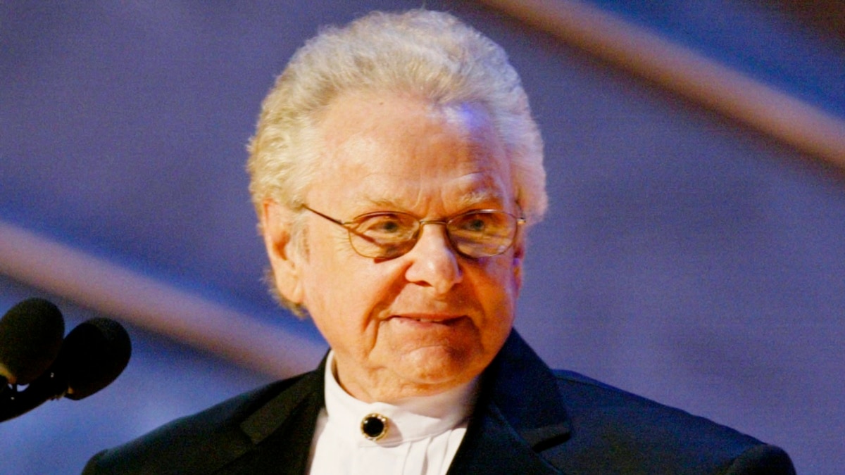 Bluegrass Music Patriarch Ralph Stanley Dies