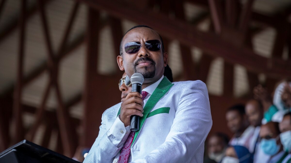 Ethiopia's Abiy Vows to 'Bury the Enemy'