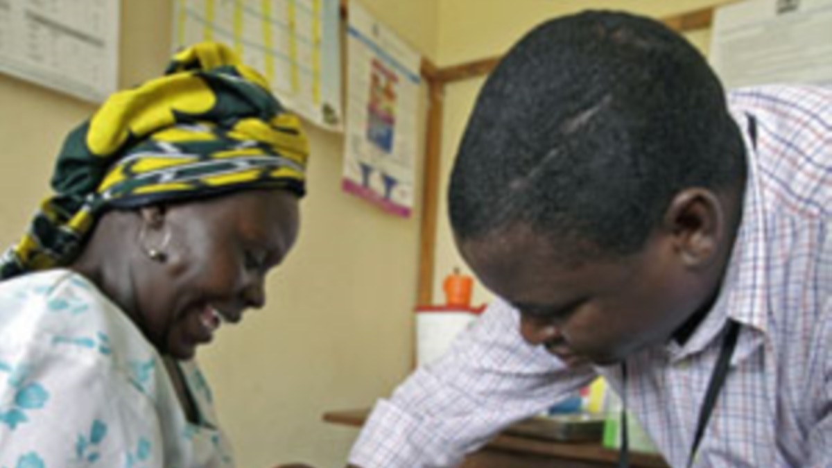 African Countries Debate Using DDT in Anti-Malaria Efforts