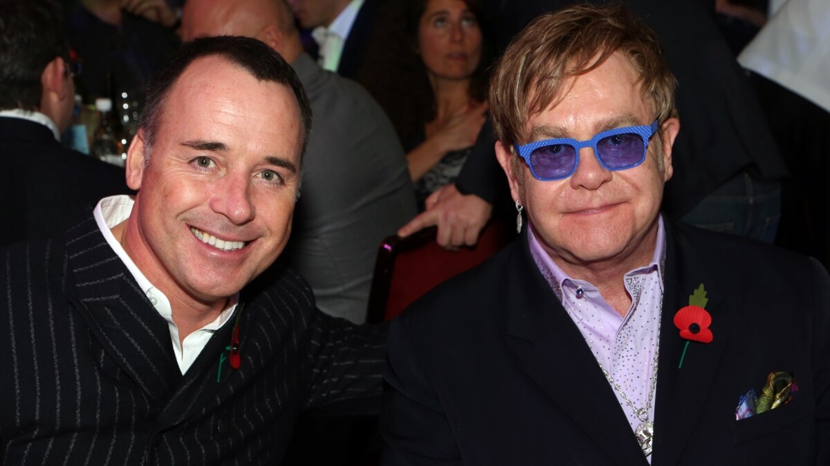 Elton John Weds Long-time Partner