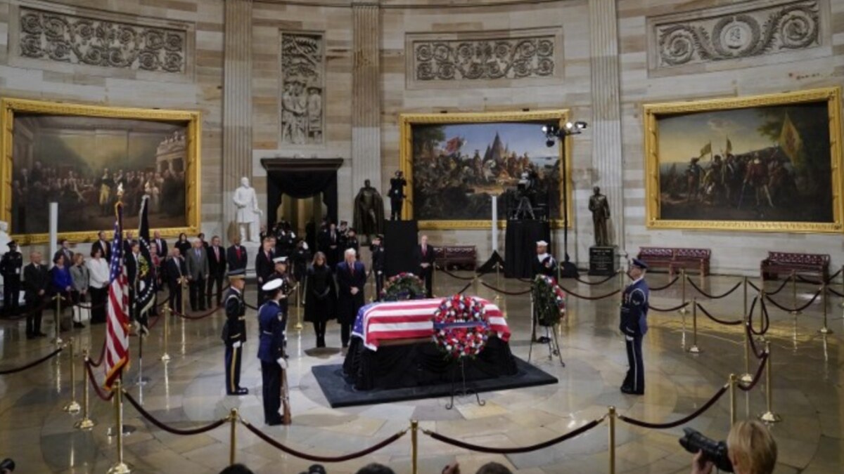 Amerika Jorj Bush bilan vidolashmoqda