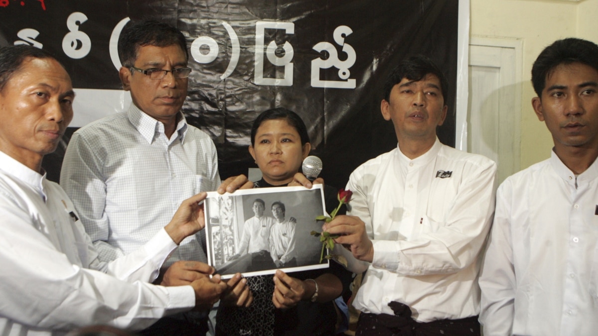 Burmese Student Leaders Freed After Detention