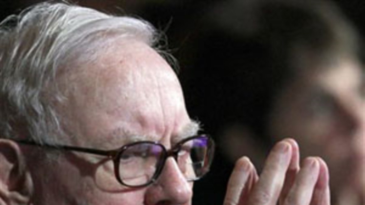 Warren Buffett Says Coronavirus Cannot Stop America, Despite Huge ...