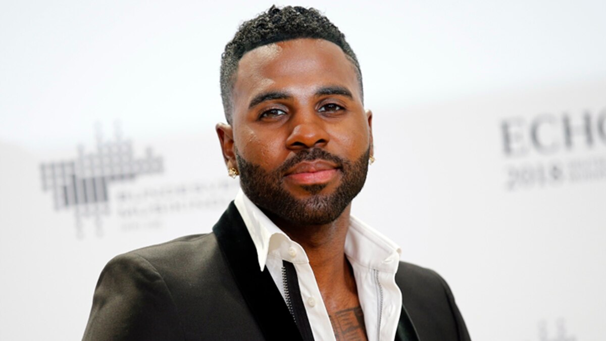 Atis Jason Derulo Goumen ak 2 Moun nan Las Vegas