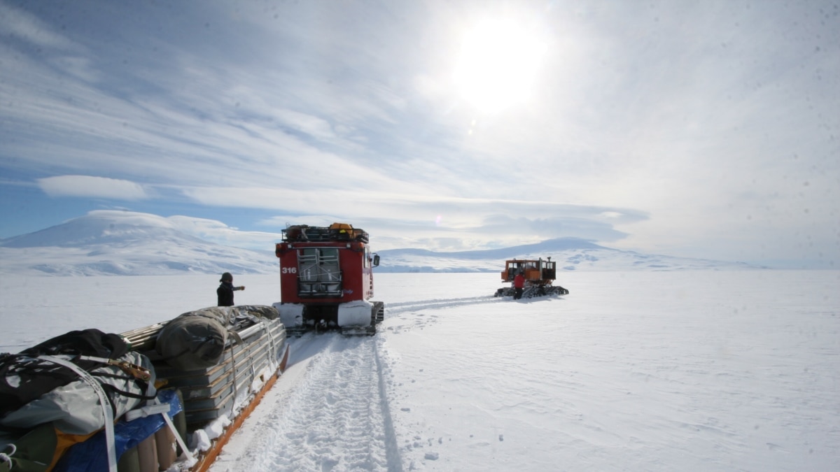 Quiz - Many Life Forms Discovered Deep under Antarctic Ice