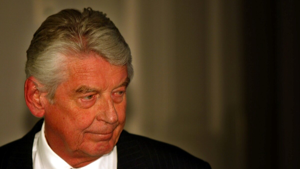 Former Dutch PM Kok Dies at 80