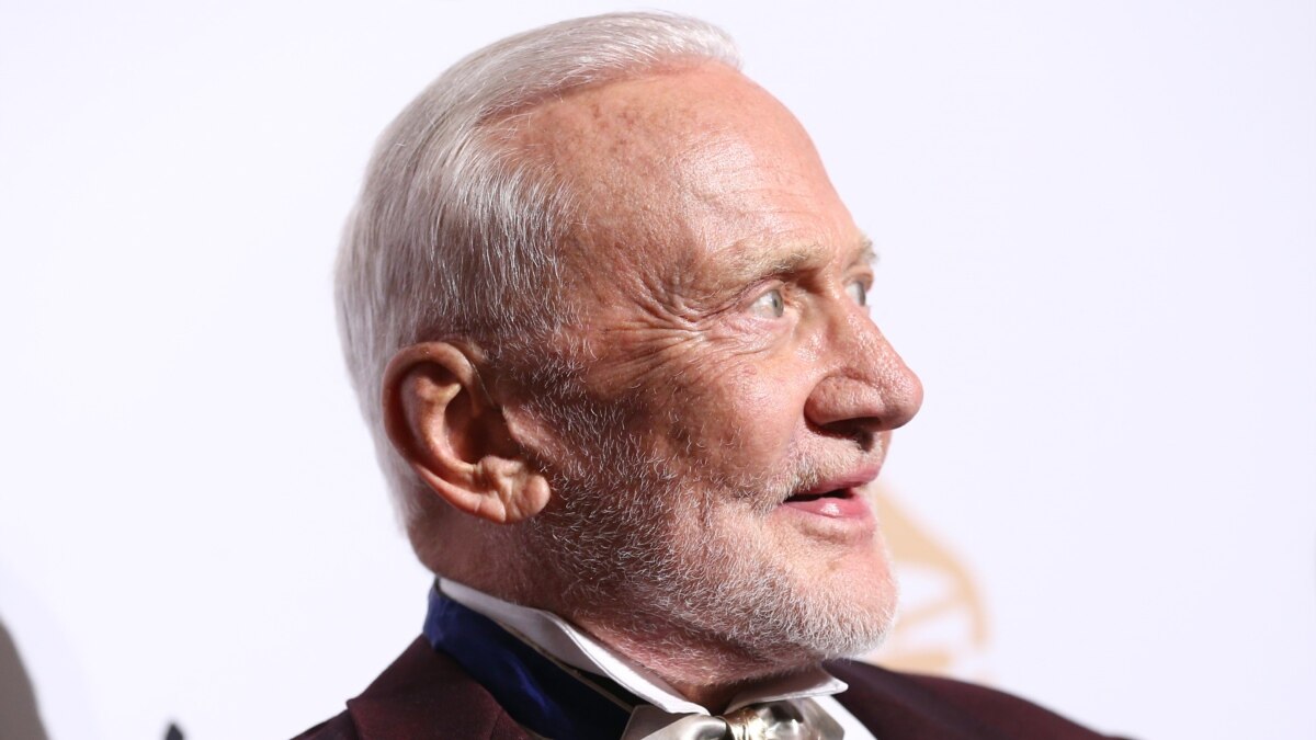 Buzz Aldrin Evacuated from Antarctica Due to Health Concerns