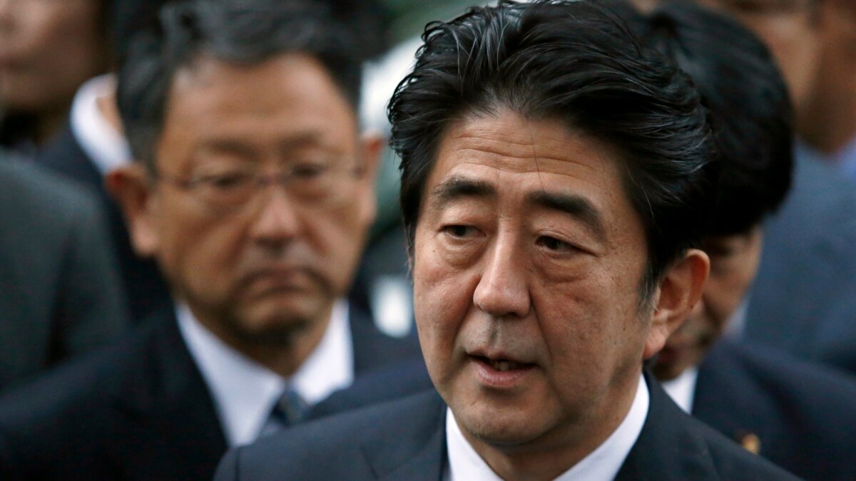 Former Japan Leaders Known for WWII Apologies Want Abe to Repeat