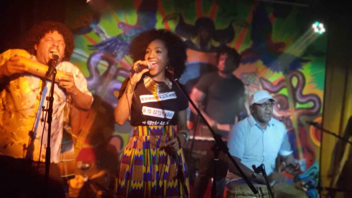 Afro-Pacific Marimba with Rio Mira - Music Time in Africa