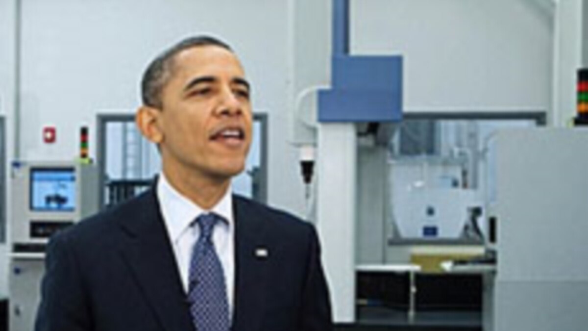 Obama Hails Success of US Workers, Technology