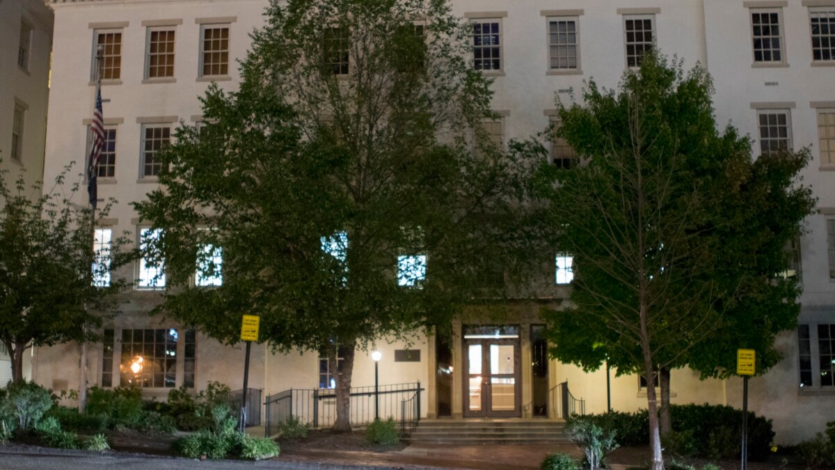 Reports: RNC Explores Ways to Dump Trump