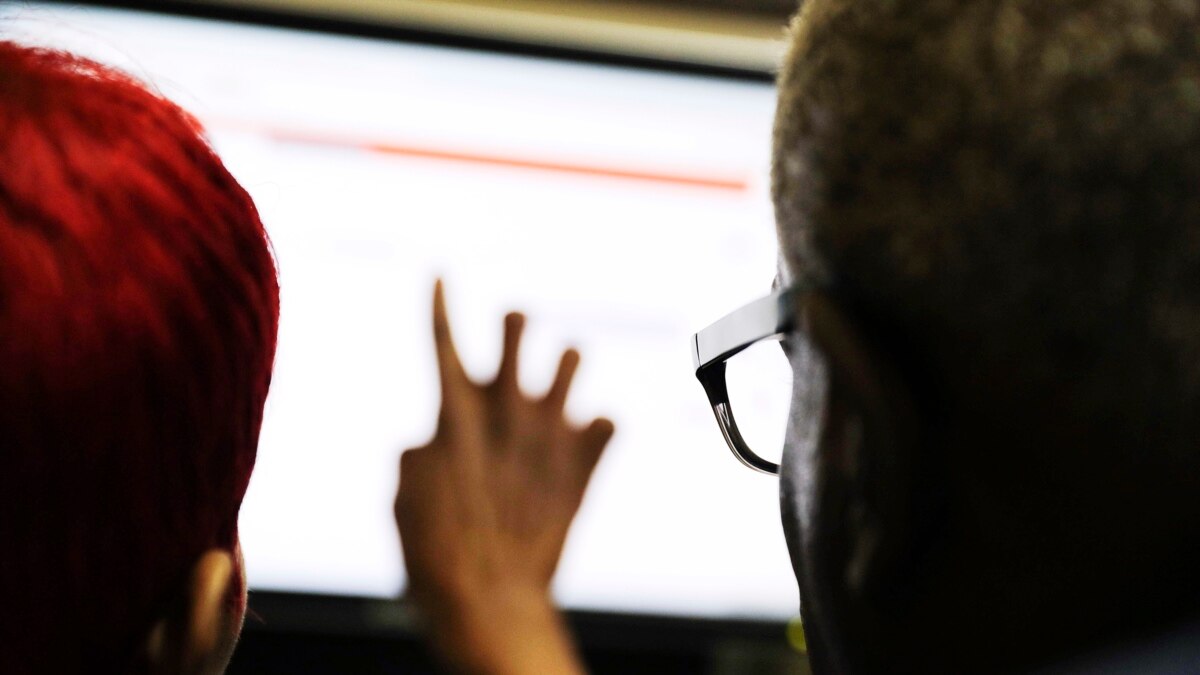 Përdorimi i tepruar i internetit, dukuri në rritje