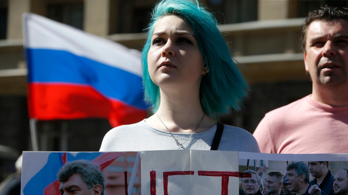 Russian Prosecutor Urges Guilty Verdict In Nemtsov Killing