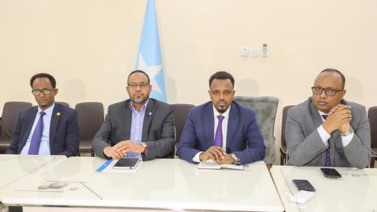 34 xubnood oo lasoo jeediyey in laga saaro guddiyada doorashada