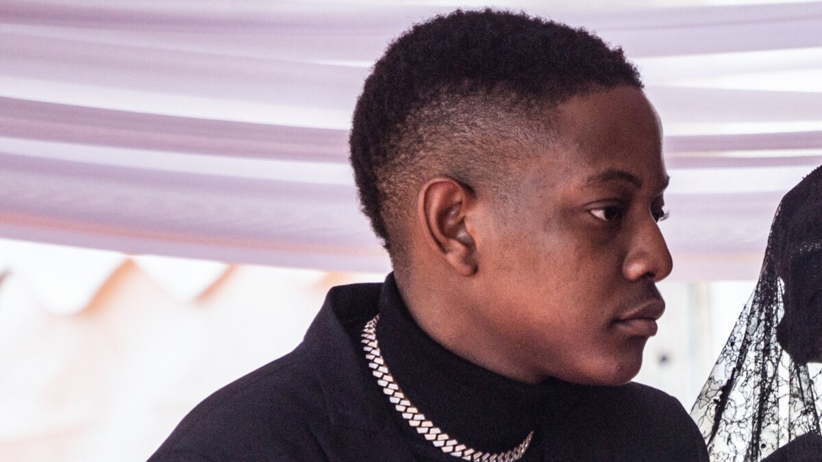 Chatunga Mugabe Asungwa Mapurisa Achiti Haatarise Kuti Wabuda Mumba Maani