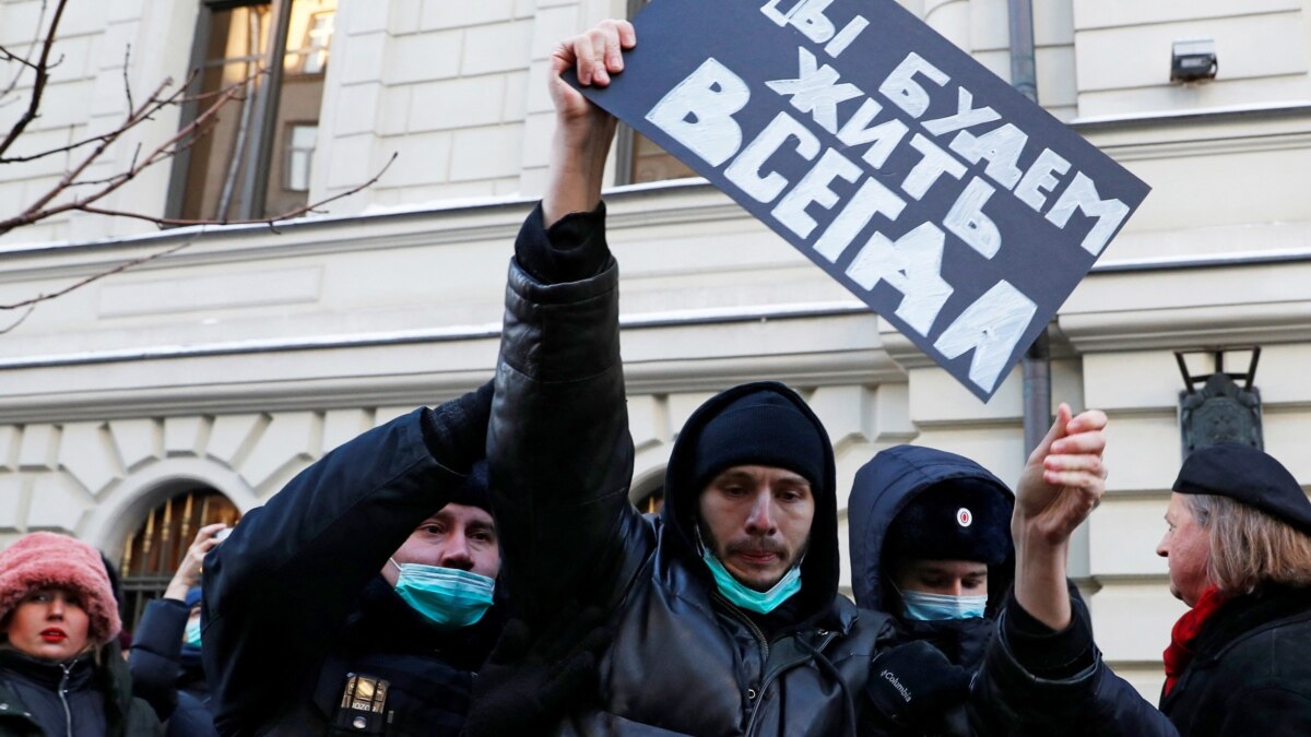 Human Rights Group Calls for Russian, Chinese Atrocities to Be Laid Bare