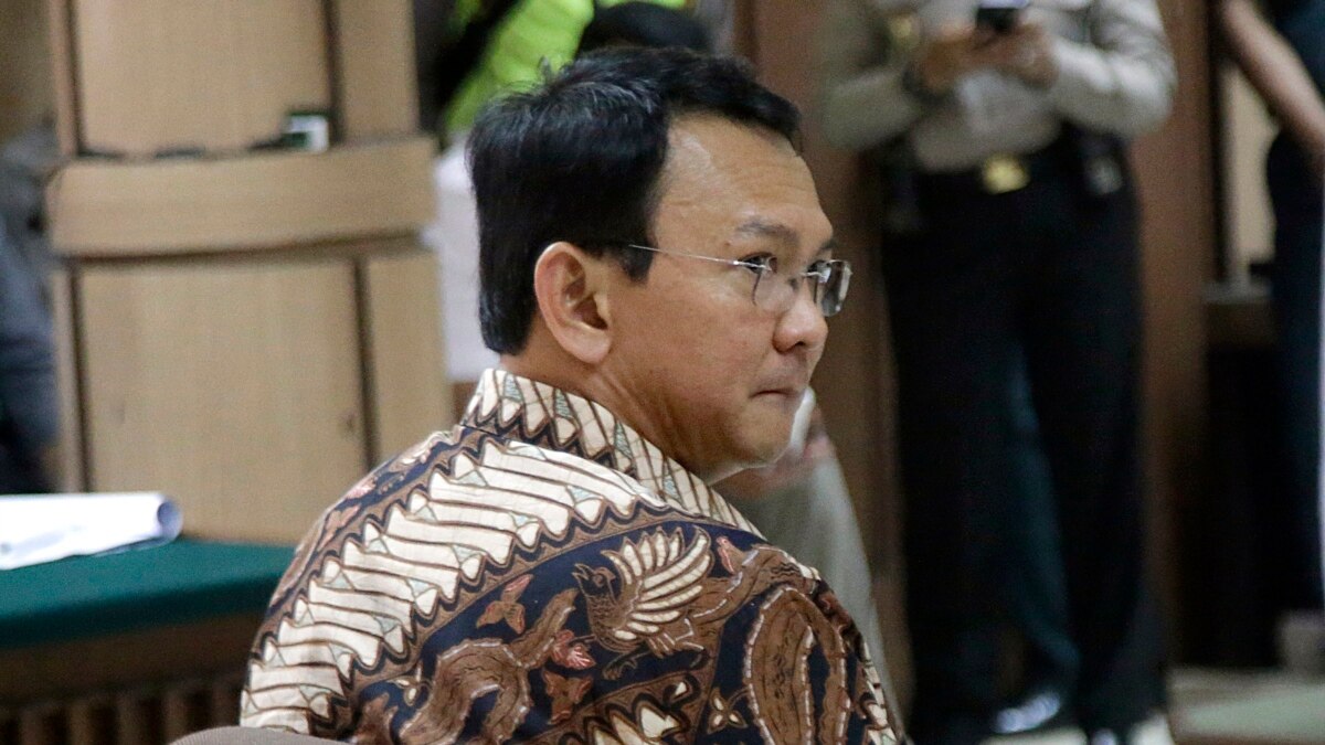 Indonesian Court to Proceed With Blasphemy Trial Against Jakarta Governor