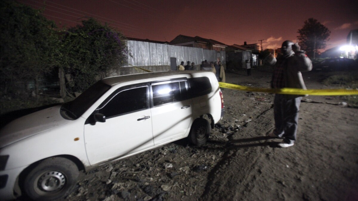 Blasts in Kenyan Capital Wound Police Officer