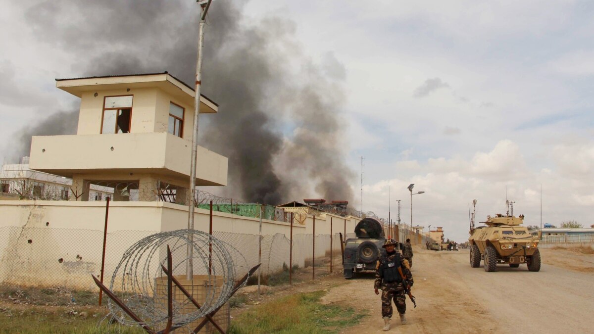 Taliban chiếm quận Khanashin ở tỉnh Helmand