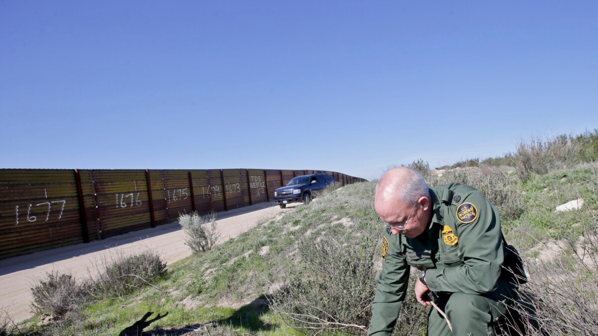 VOA China 360: What's Behind Surge in Chinese Migrants Illegally ...