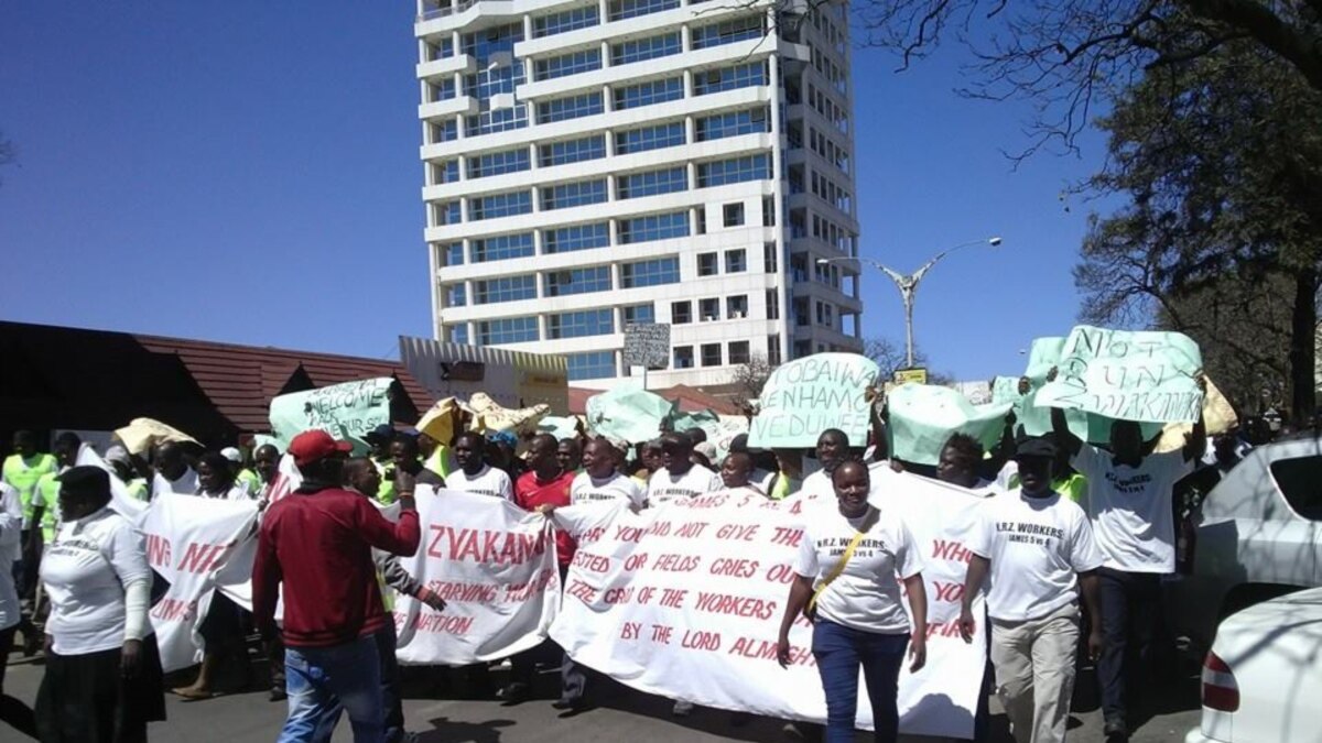 Disgruntled National Railways of Zimbabwe Workers' Families Join Strike