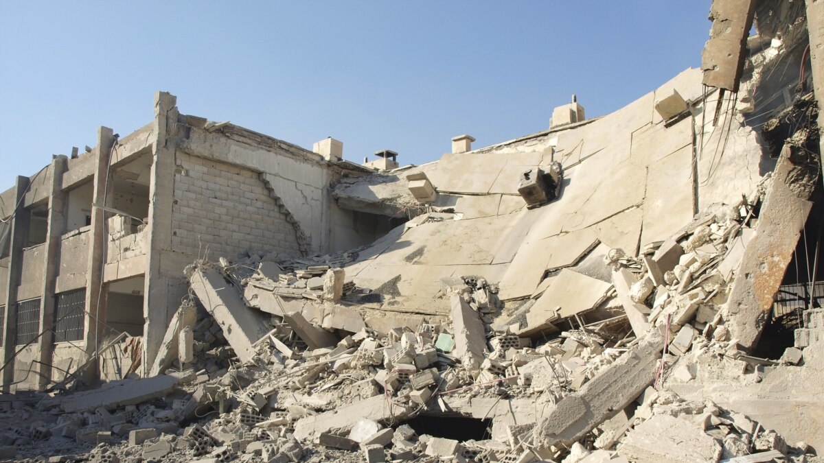 Syrian Forces Pound Damascus Suburbs
