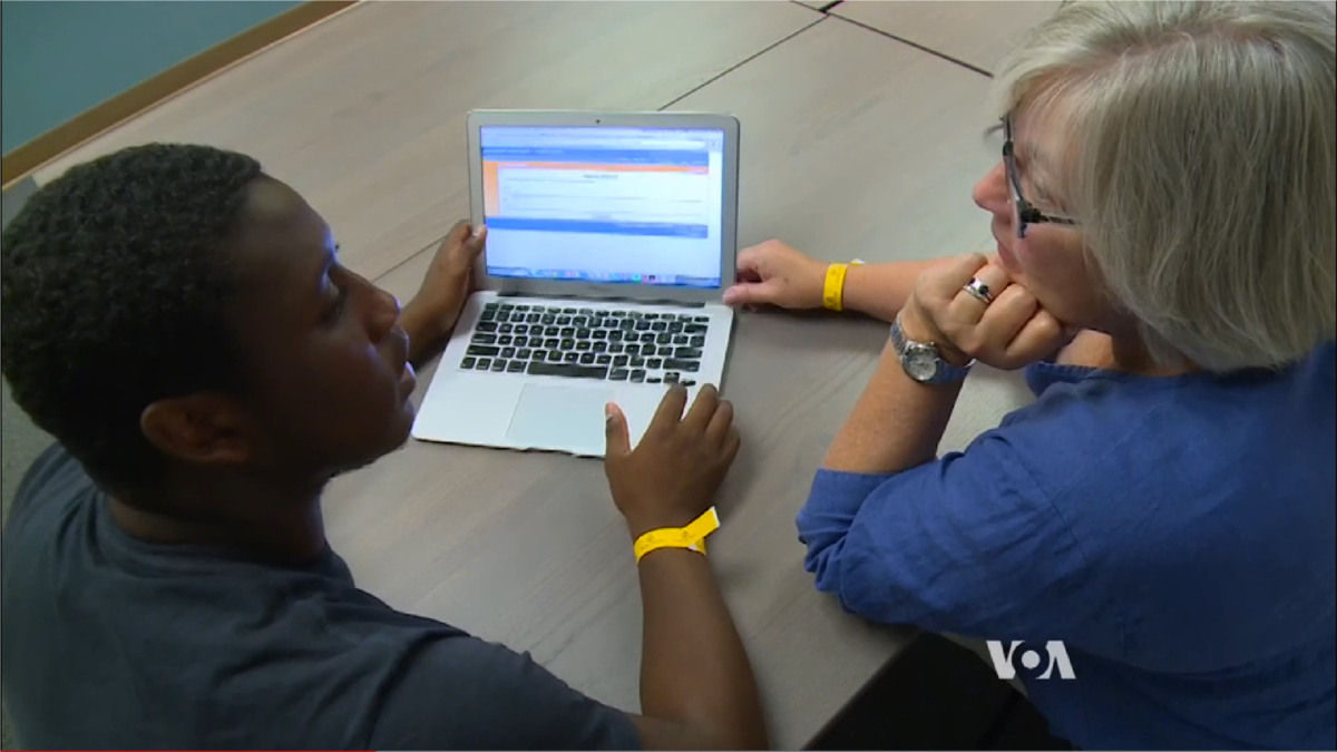 Volunteers Change Lives, Build Community