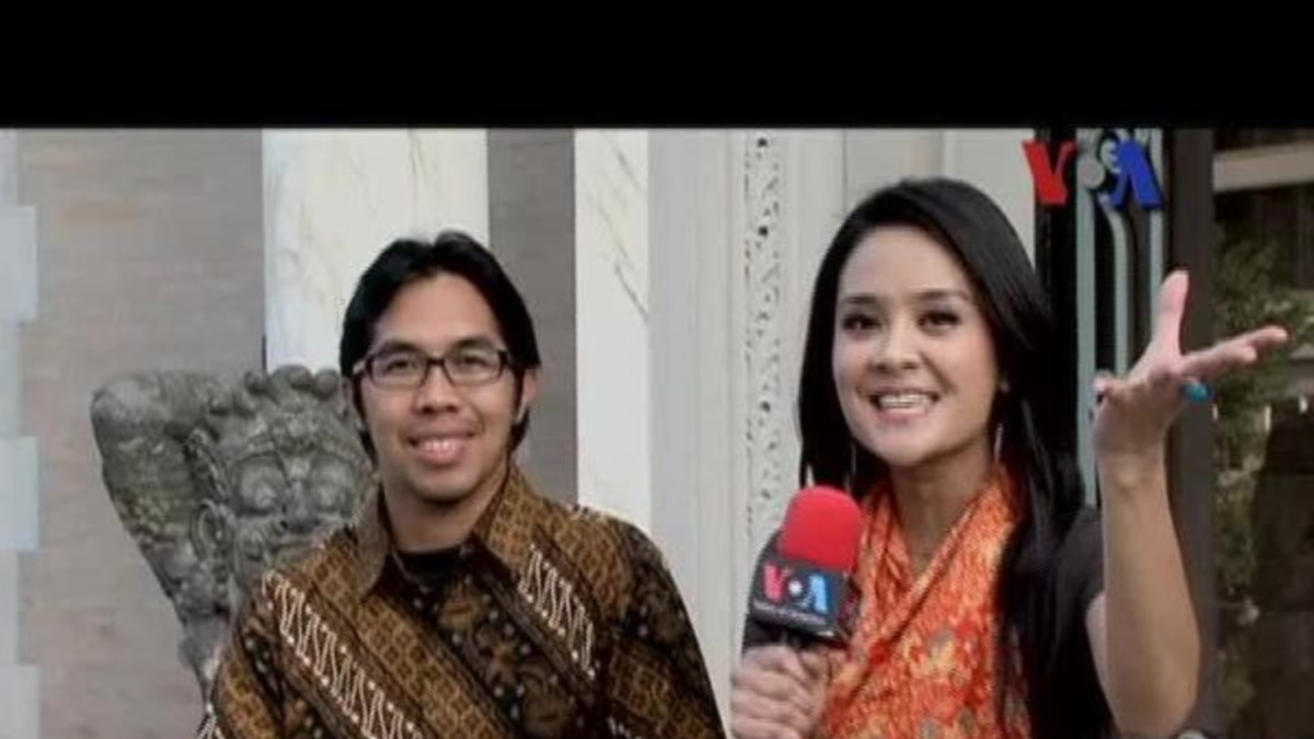 Negeri 5 Menara dan Ahmad Fuadi Keliling AS