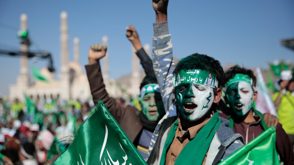 Ribuan Warga Syiah Rayakan Hari Raya "Idul Ghadir"