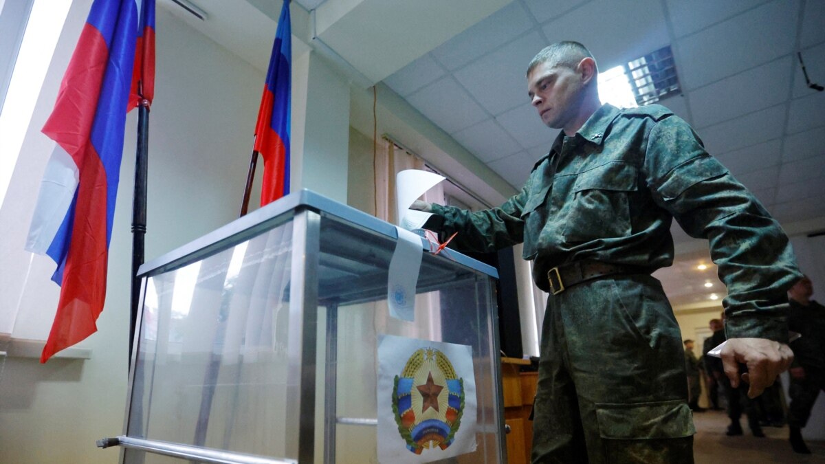 На захваченных Россией территориях Украины начались «референдумы