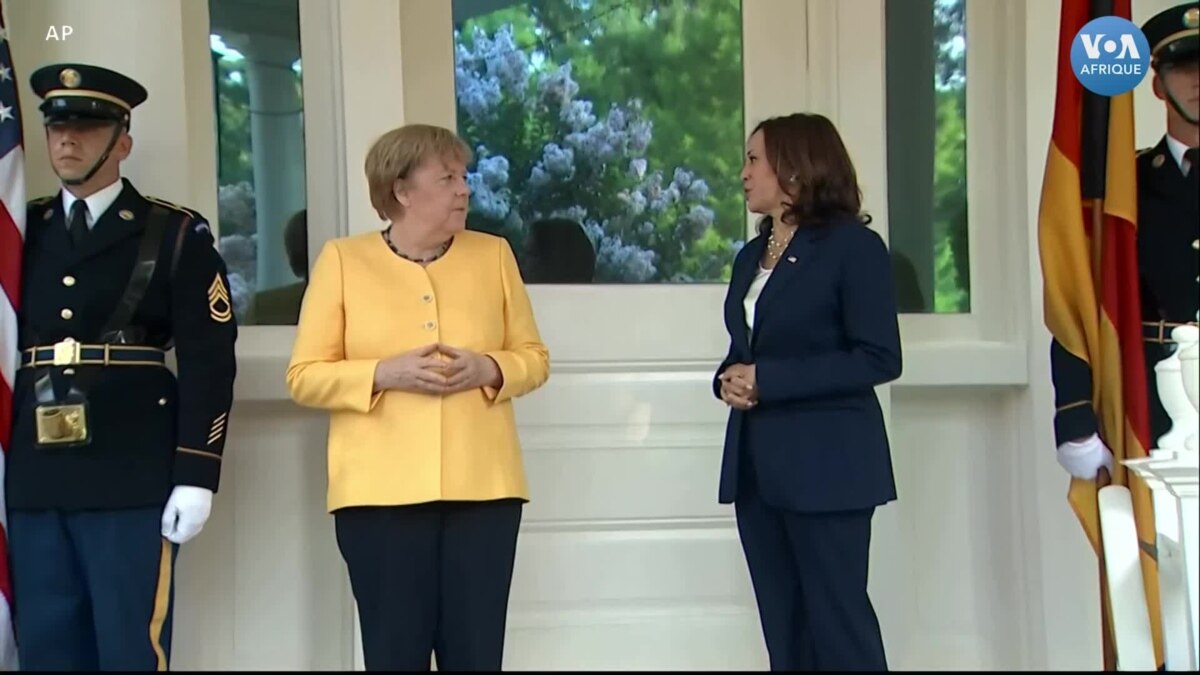 Kamala Harris accueille Angela Merkel à sa résidence à Washington